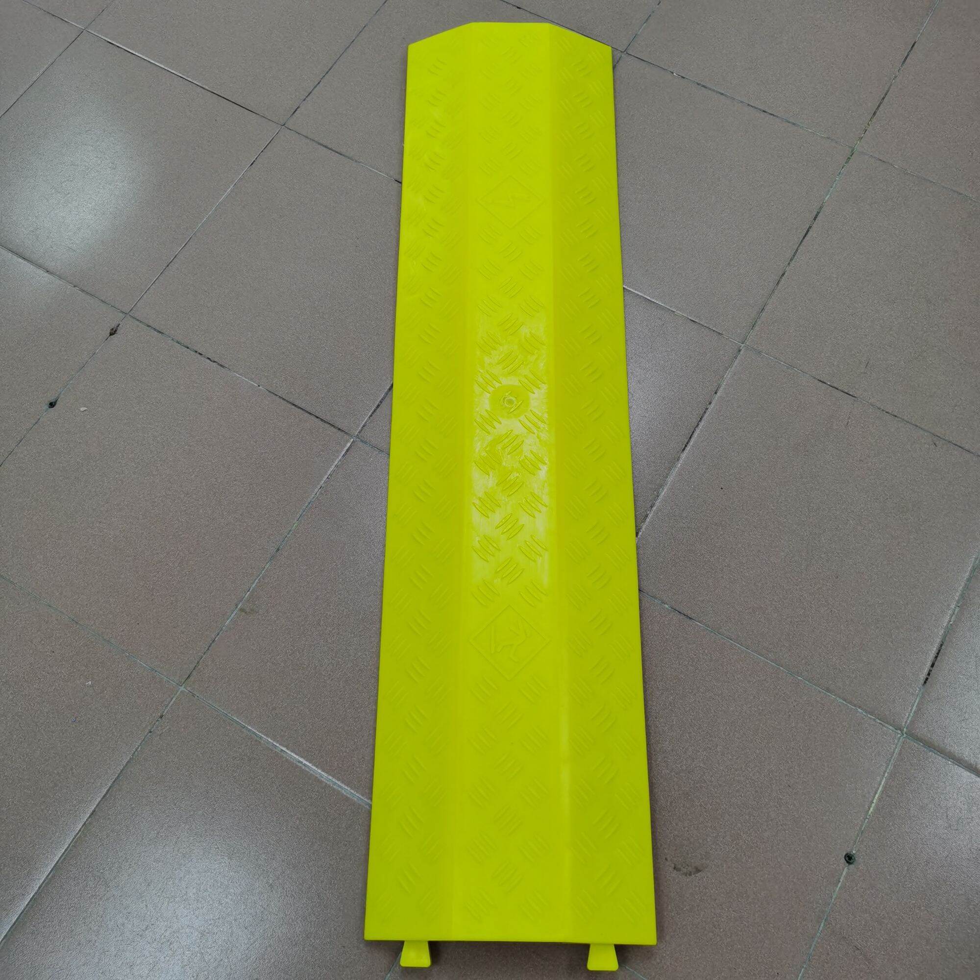 PVC cable ramp - 1 channel (Big) | Lazada