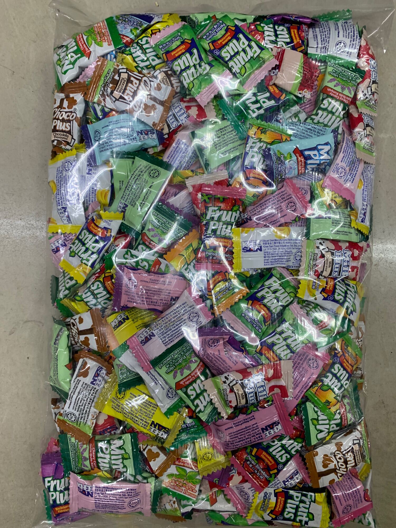 FRUIT PLUS MIXED ASSORTED FRUITS CHEWY CANDY 1000G / 315 PIECES± | Lazada