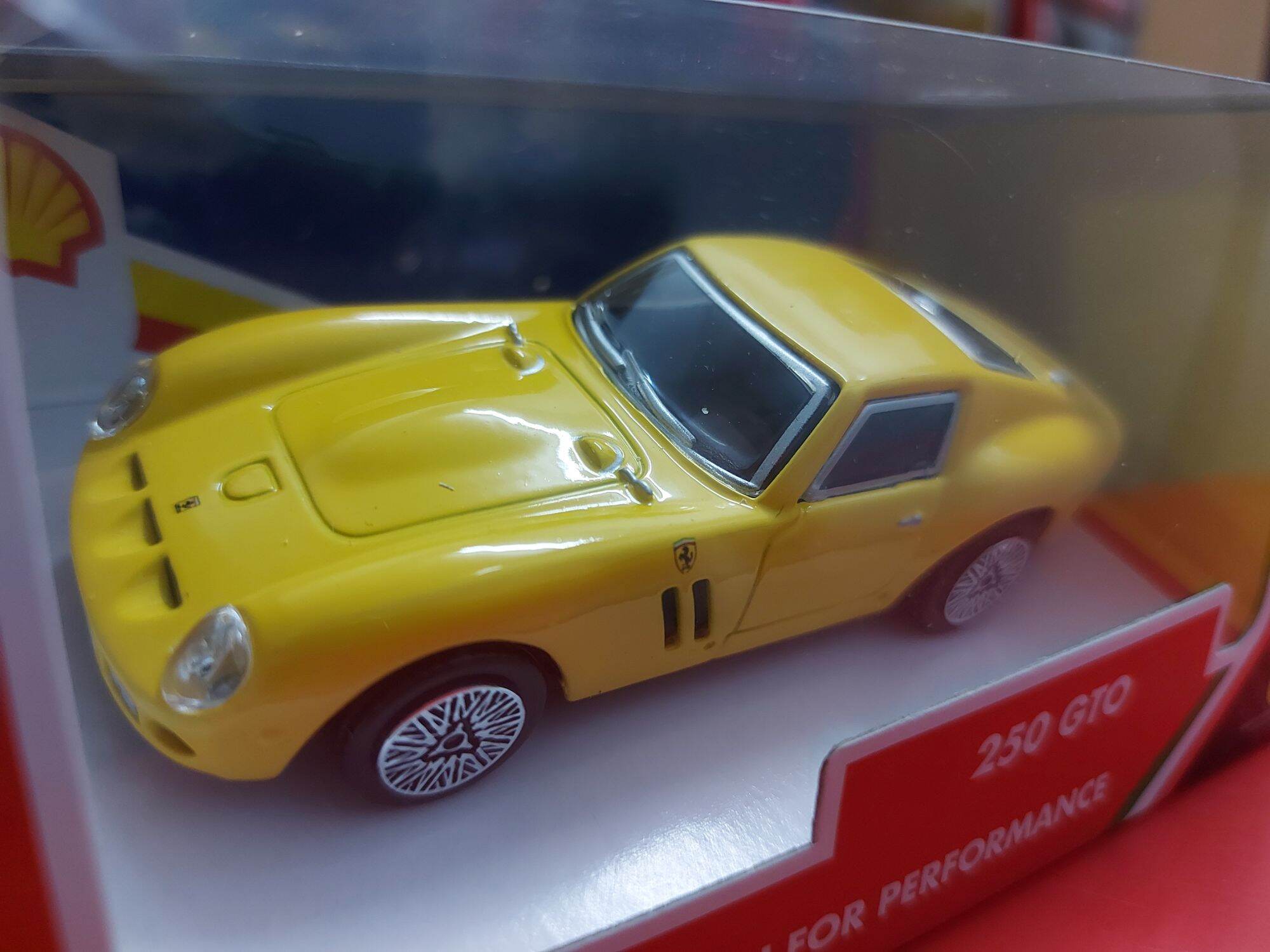 Bburago Shell Ferrari 250 GTO | Lazada