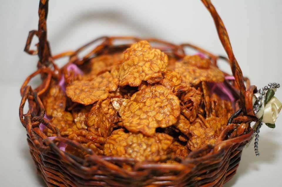 Shop online with Kedai Kerepek JR now! Visit Kedai Kerepek JR on Lazada.