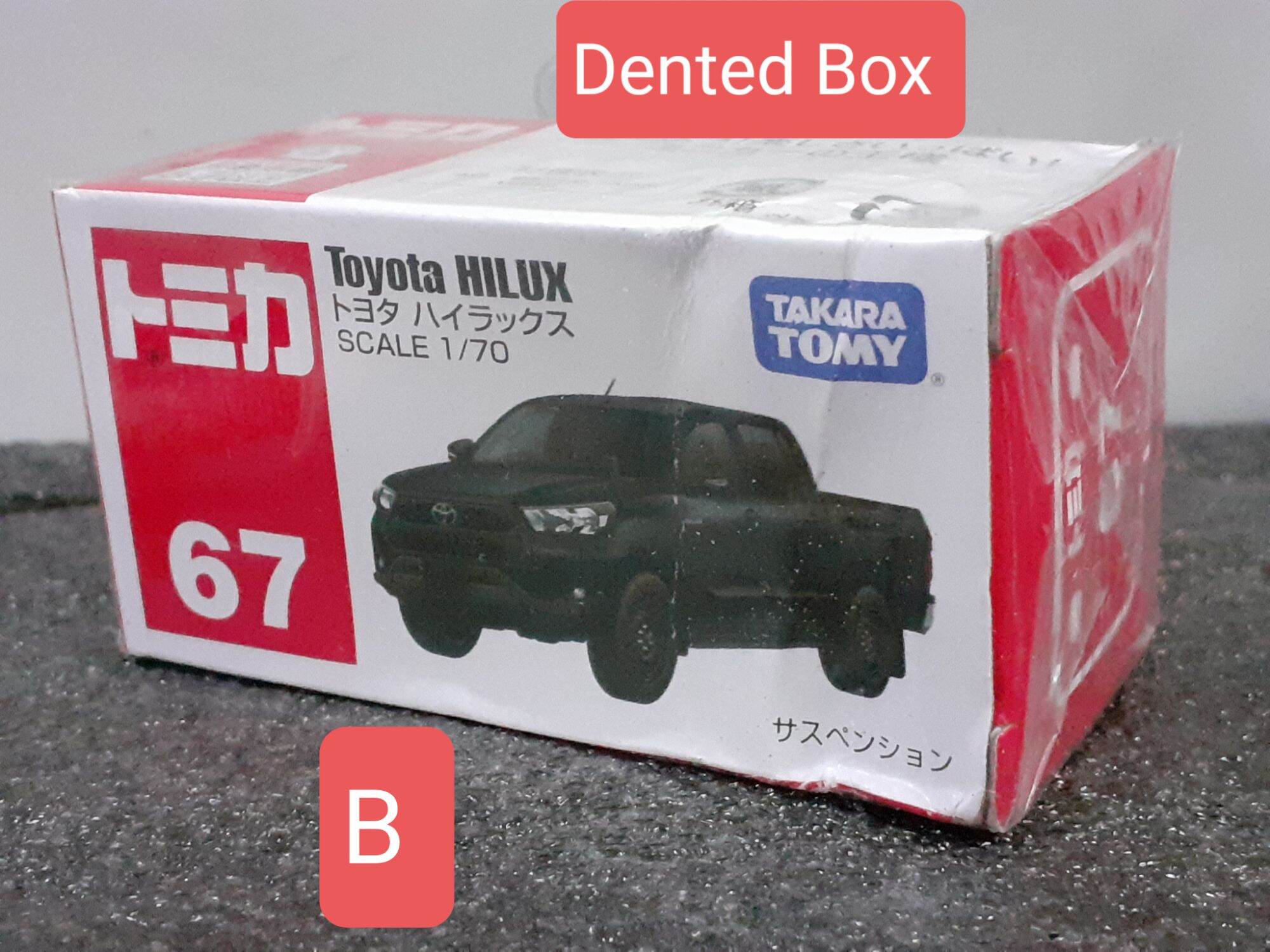 2021 Tomica Toyota Hilux scale 1/70 Diecast (KOTAK KEMEK/DENTED BOX) | Lazada