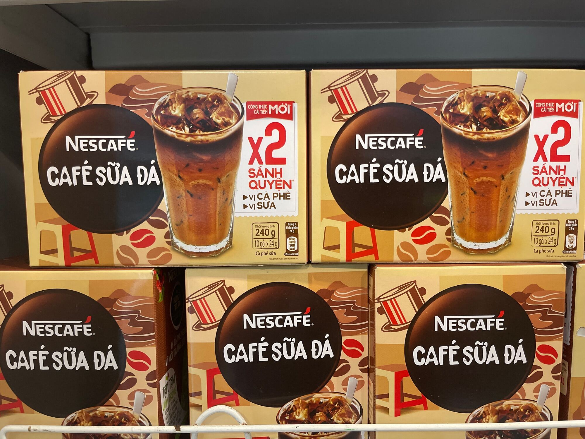 Nescafe Vietnam ca phe sua da 3 in 1 (10 sachets x 24g) | Lazada