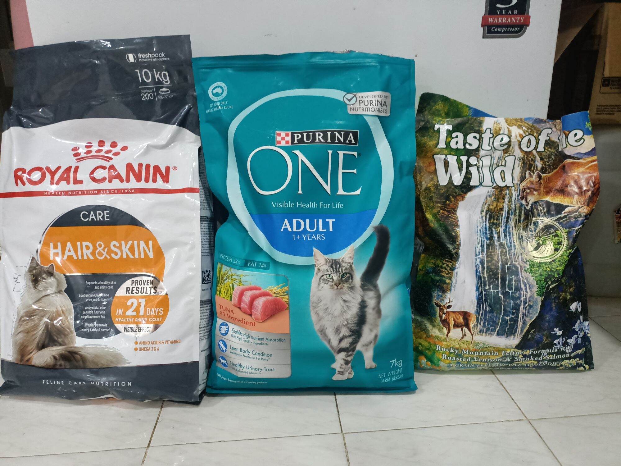 Mix Kibbles Original Hair Skin ROYAL CANIN TOTW PURINA ONe INDOOR ...