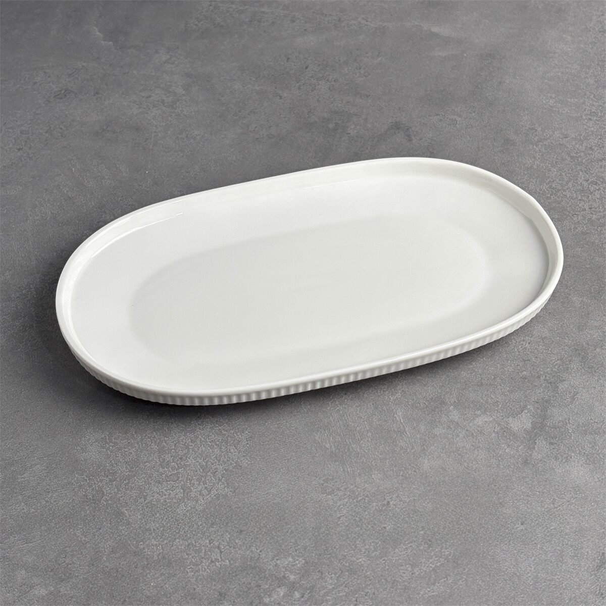 Large Ceramic Fish Plate Long Elliptical Vertical Edge Pure White ...
