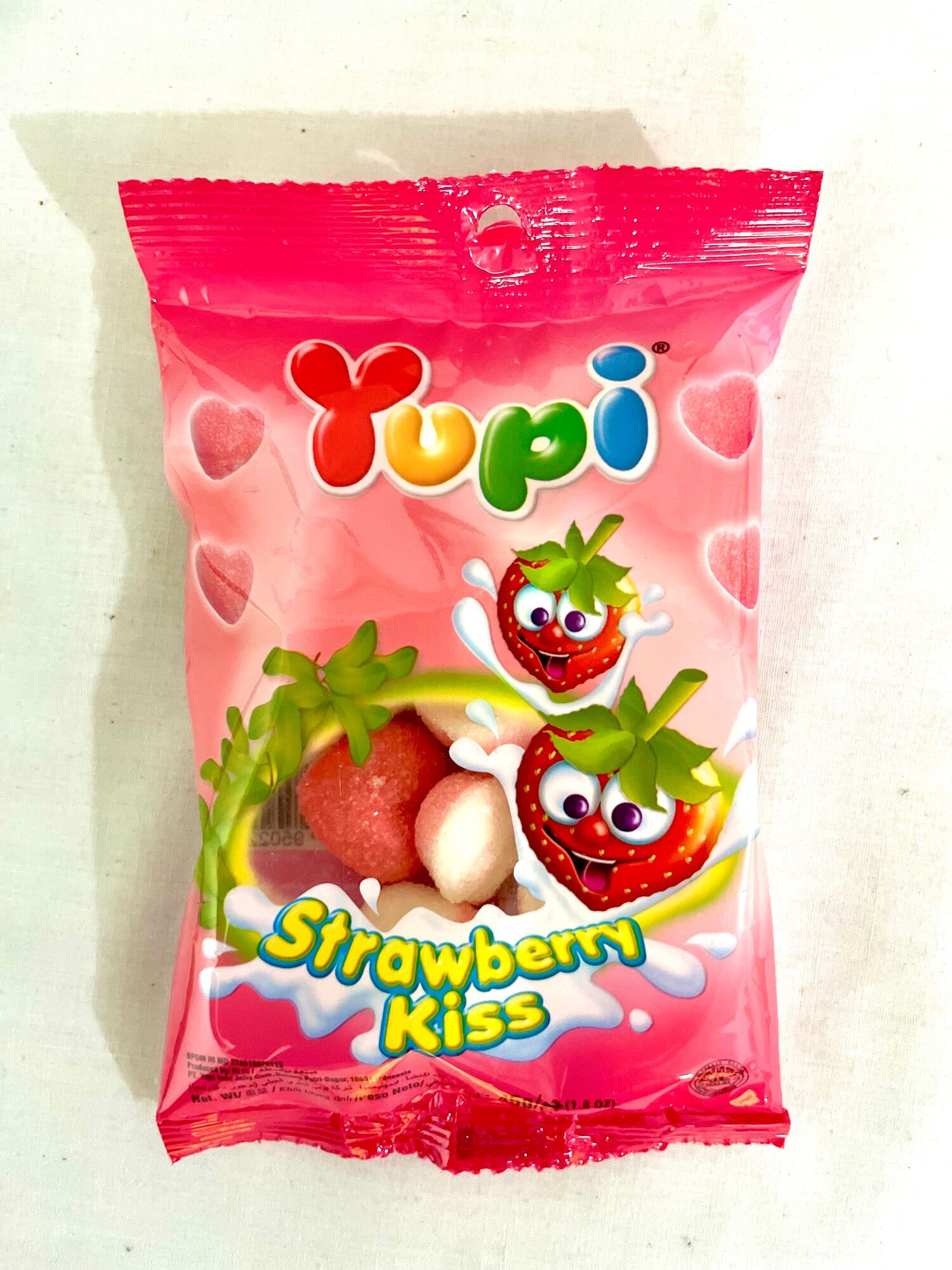 Yupi 40g Gummy Sweet Candy Strawberry Kiss Happy Bears Neon Stix Iced ...