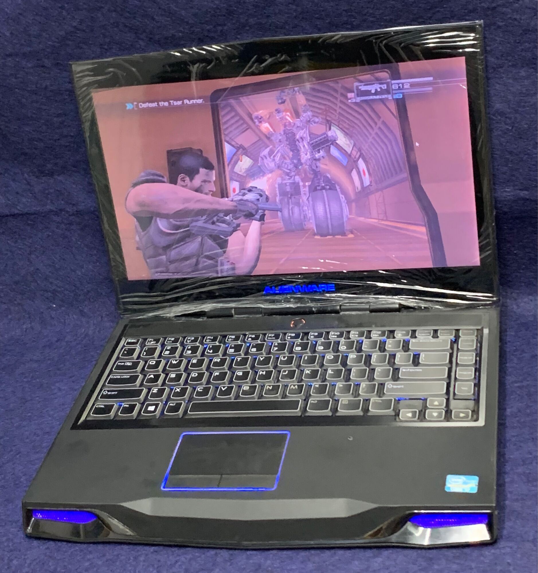 Alienware i7 gaming laptop Dual Graphic nvidia and Intel 8Gb Ram with ...