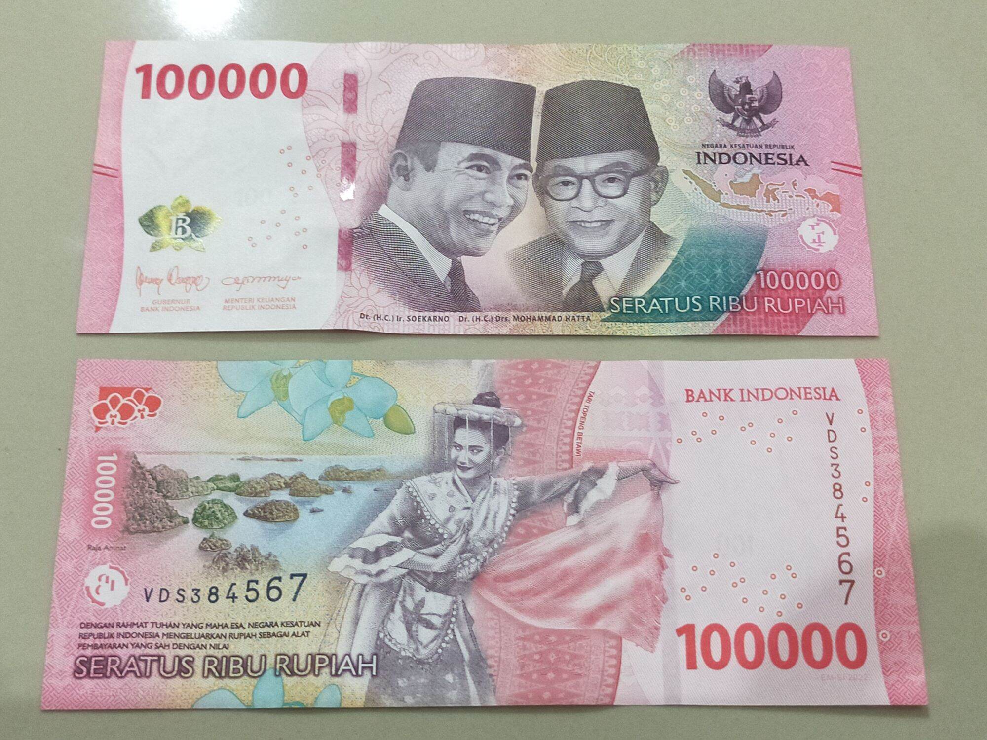 100000 rupiah Indonesia Soekarno Mohammad hatta seratus ribu rupiah ...