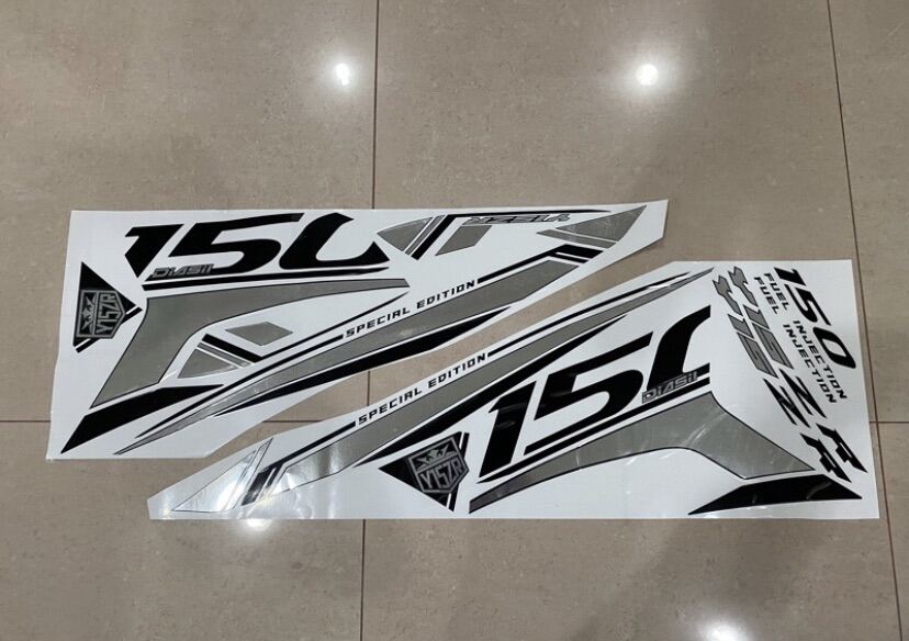 Y15 Y15ZR ( 22 ) CHROME OVERLAP 3D Computer Cut Special Body Cover Set ...