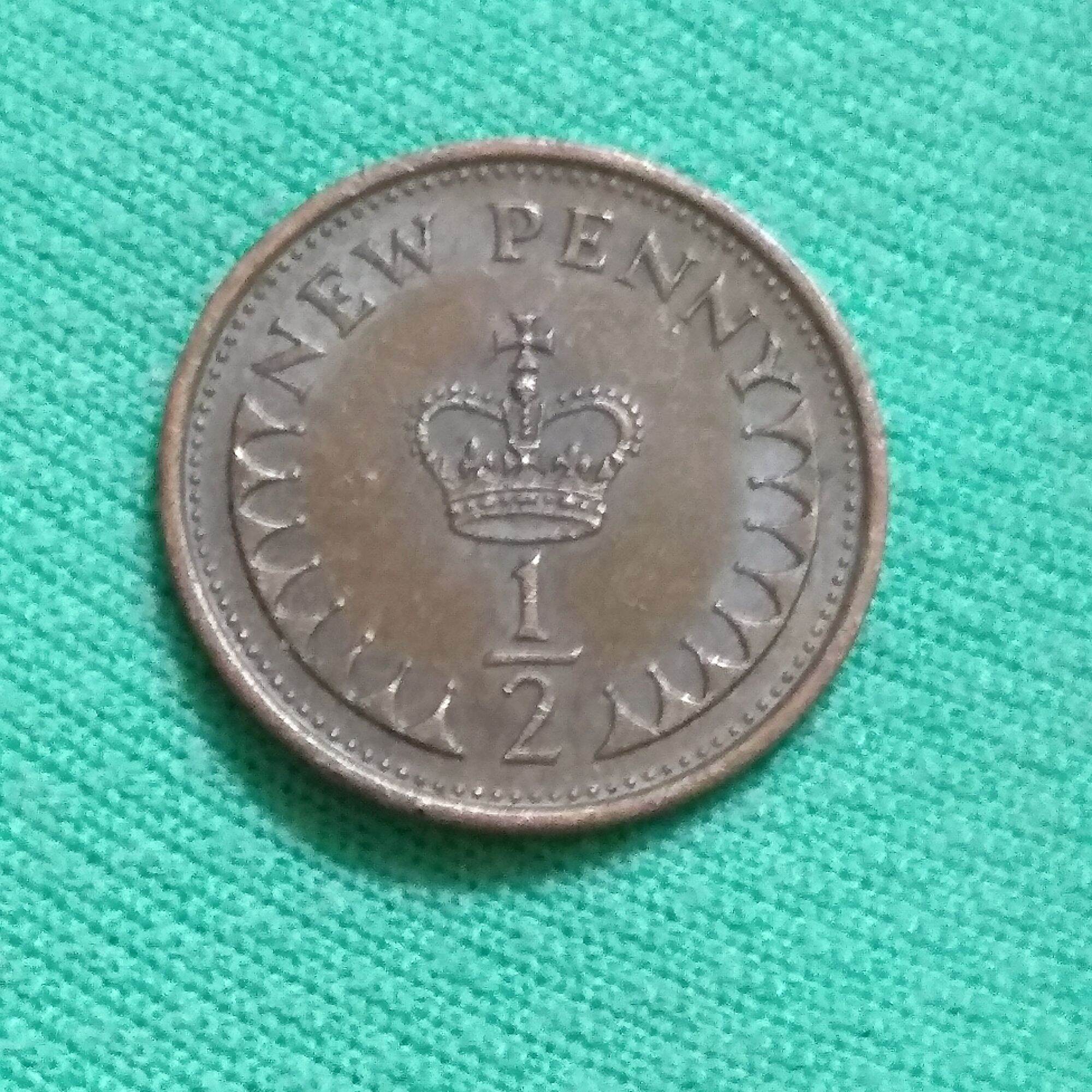 Duit lama 1/2 Penny. Queen Elizabeth. Old coin. Half Cent Penny ...