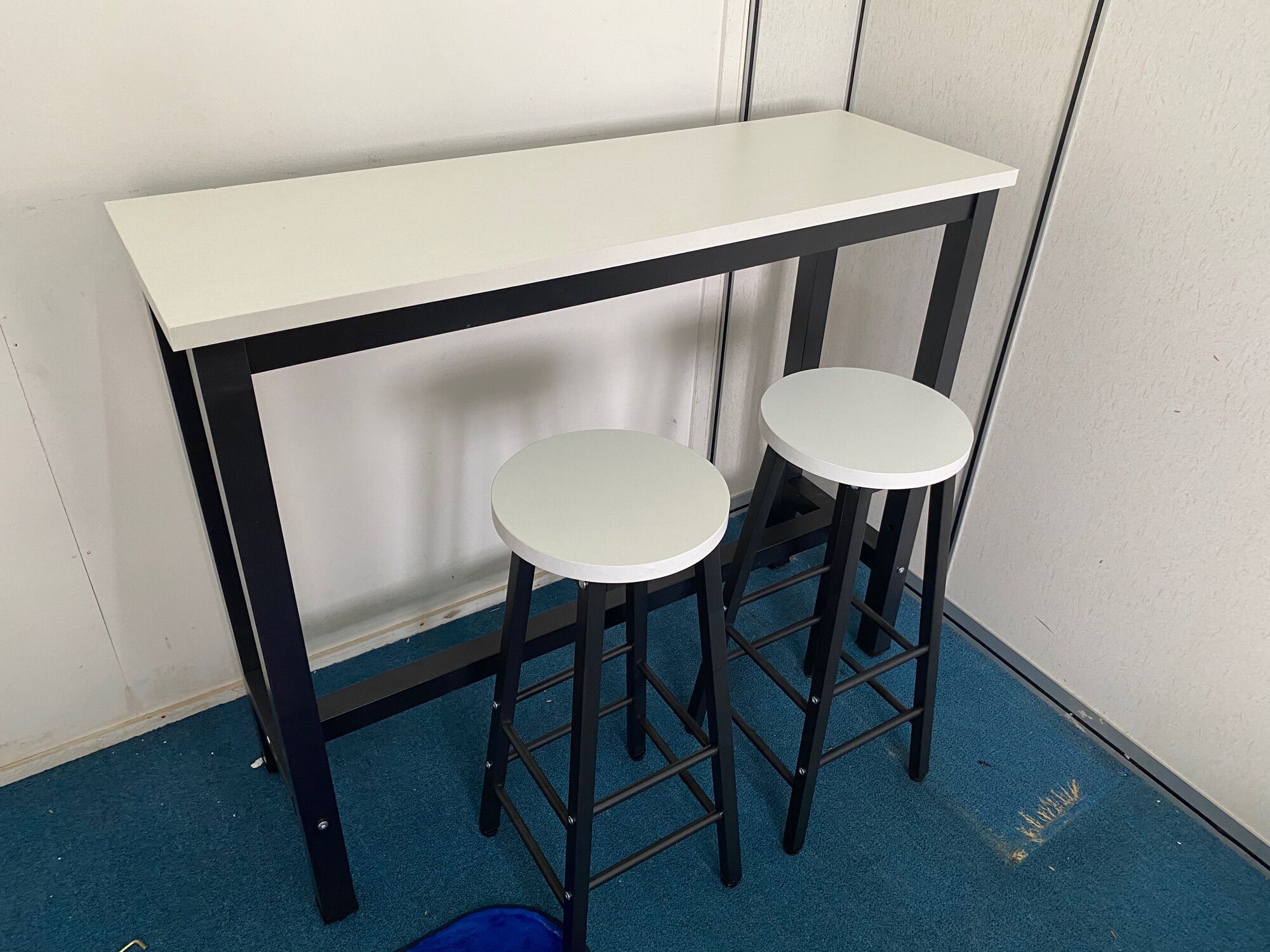 Ready Stock - 1 unit Bar Table & 2 unit Stools / Bar Table Kitchen ...