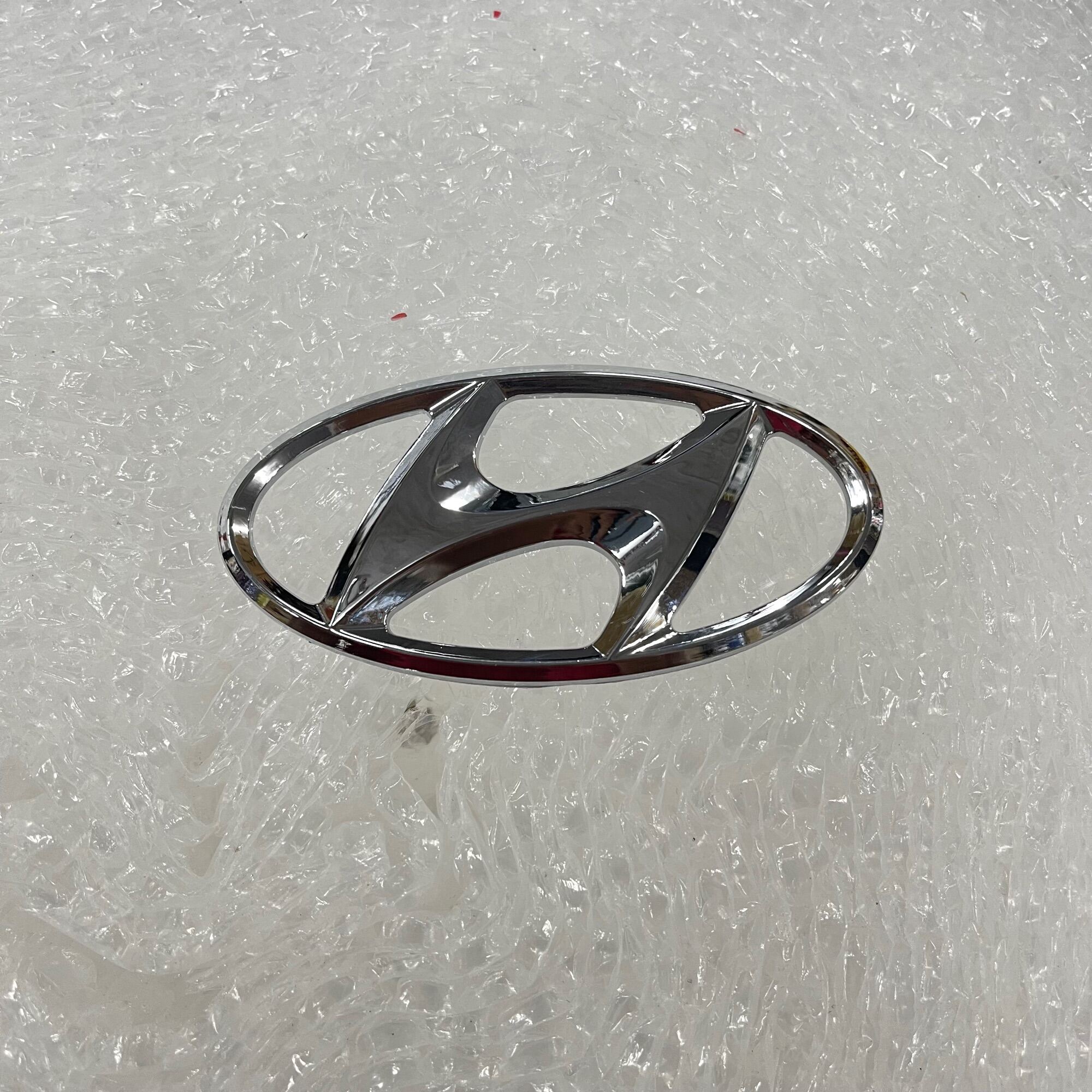 emblem hyundai chrome hyundai emblem chrome | Lazada