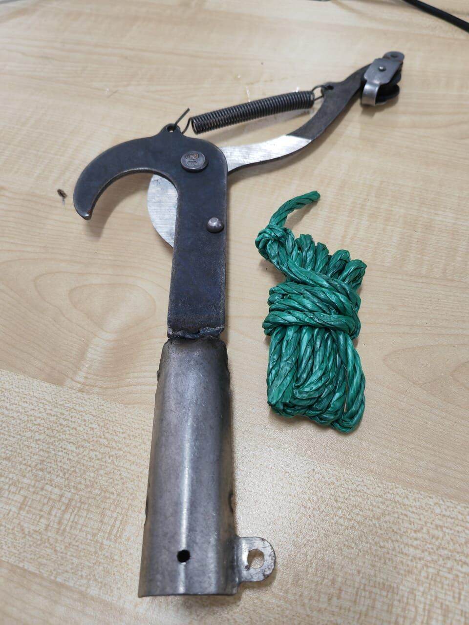 ABT 3300 (TEBAL) BLACK HITAM Rambutan Cutter Tree Pruner Trimmer Shear ...