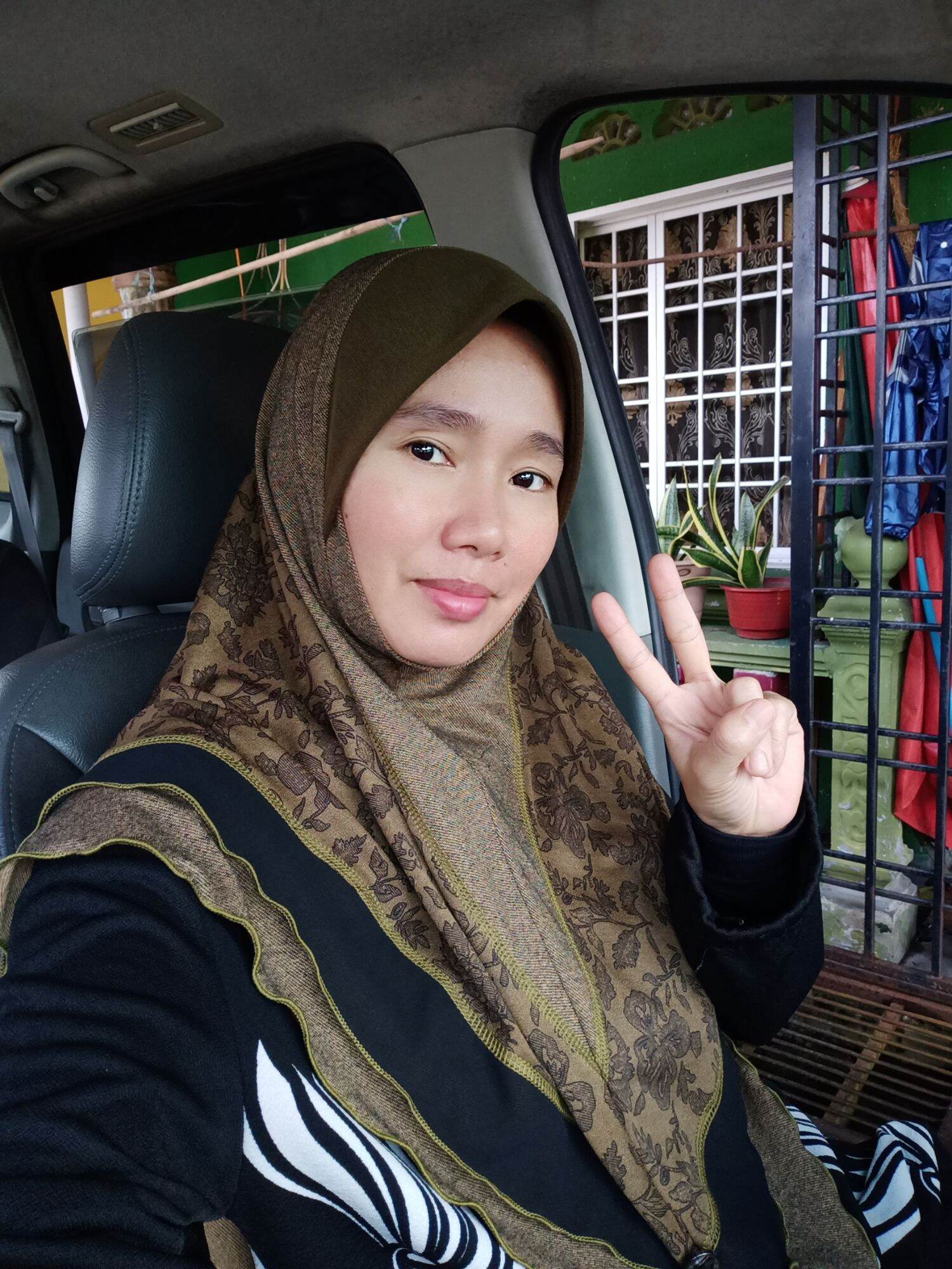 Shop online with Sapiah Mamat now! Visit Sapiah Mamat on Lazada.