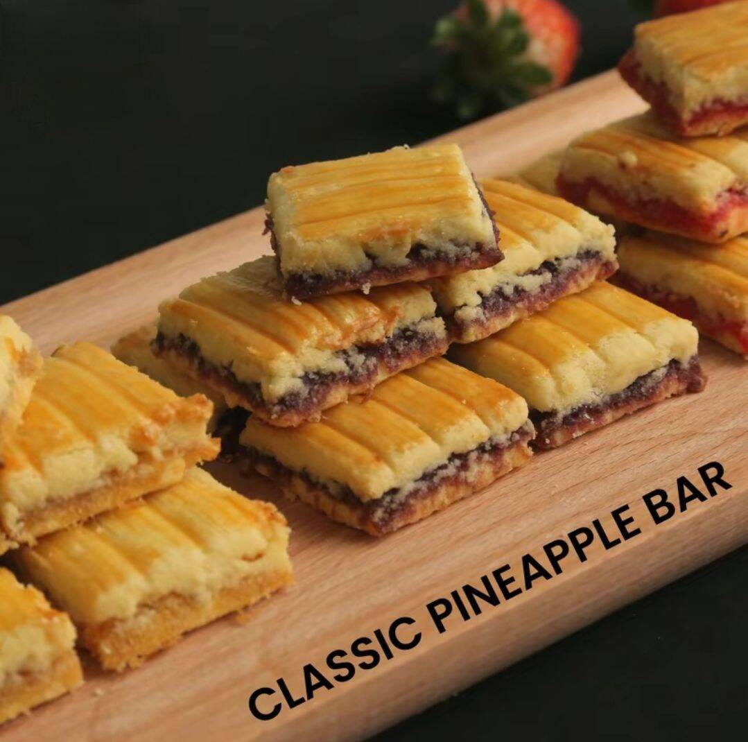 Khairulaming Pineapple Cheese Bar & Classic Cheese Bar - Tart Nenas ...