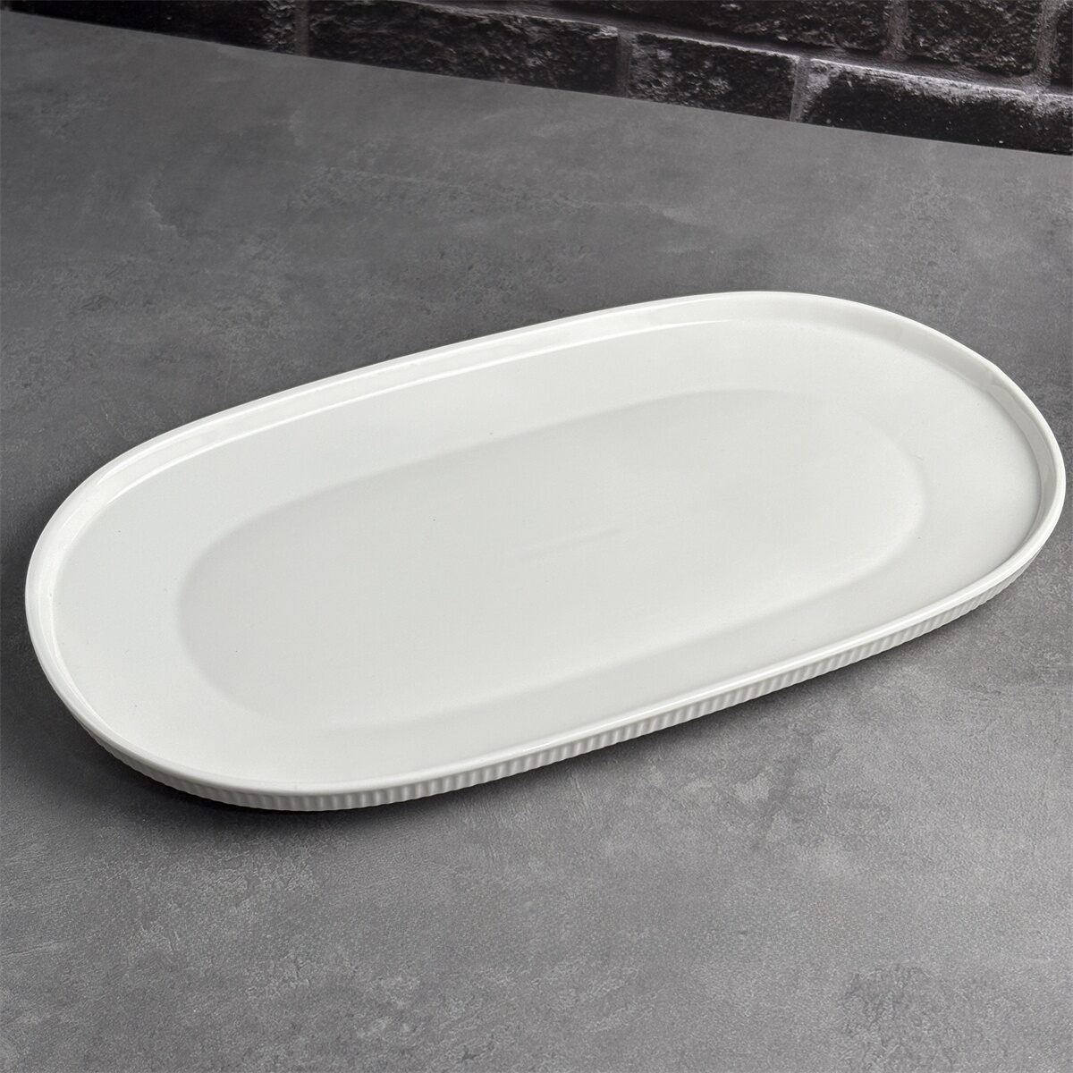 Large Ceramic Fish Plate Long Elliptical Vertical Edge Pure White ...