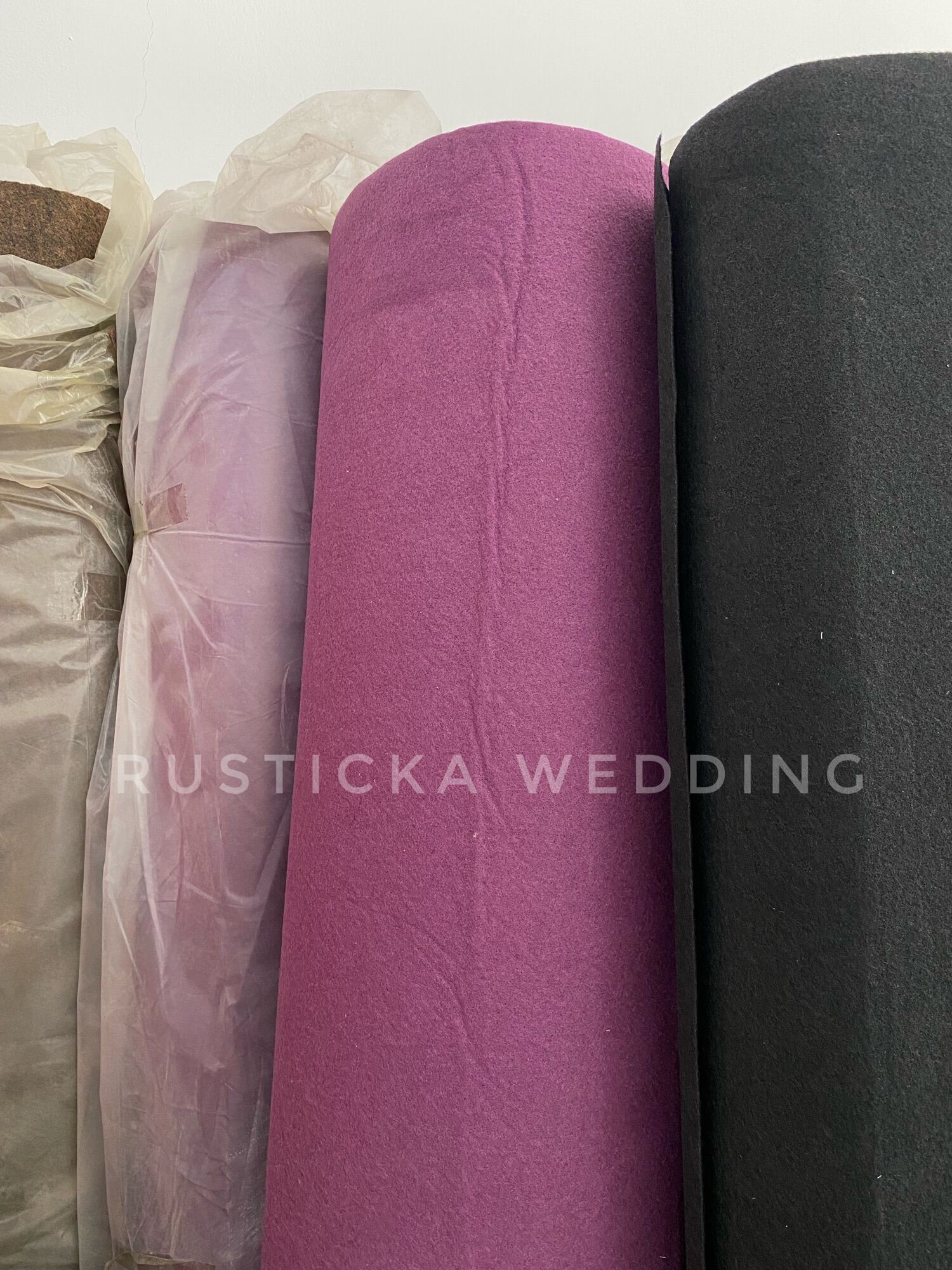 1 Roll 25 meter 82ft Length 3ft Width Needle Punch Carpet Merah Hijau ...