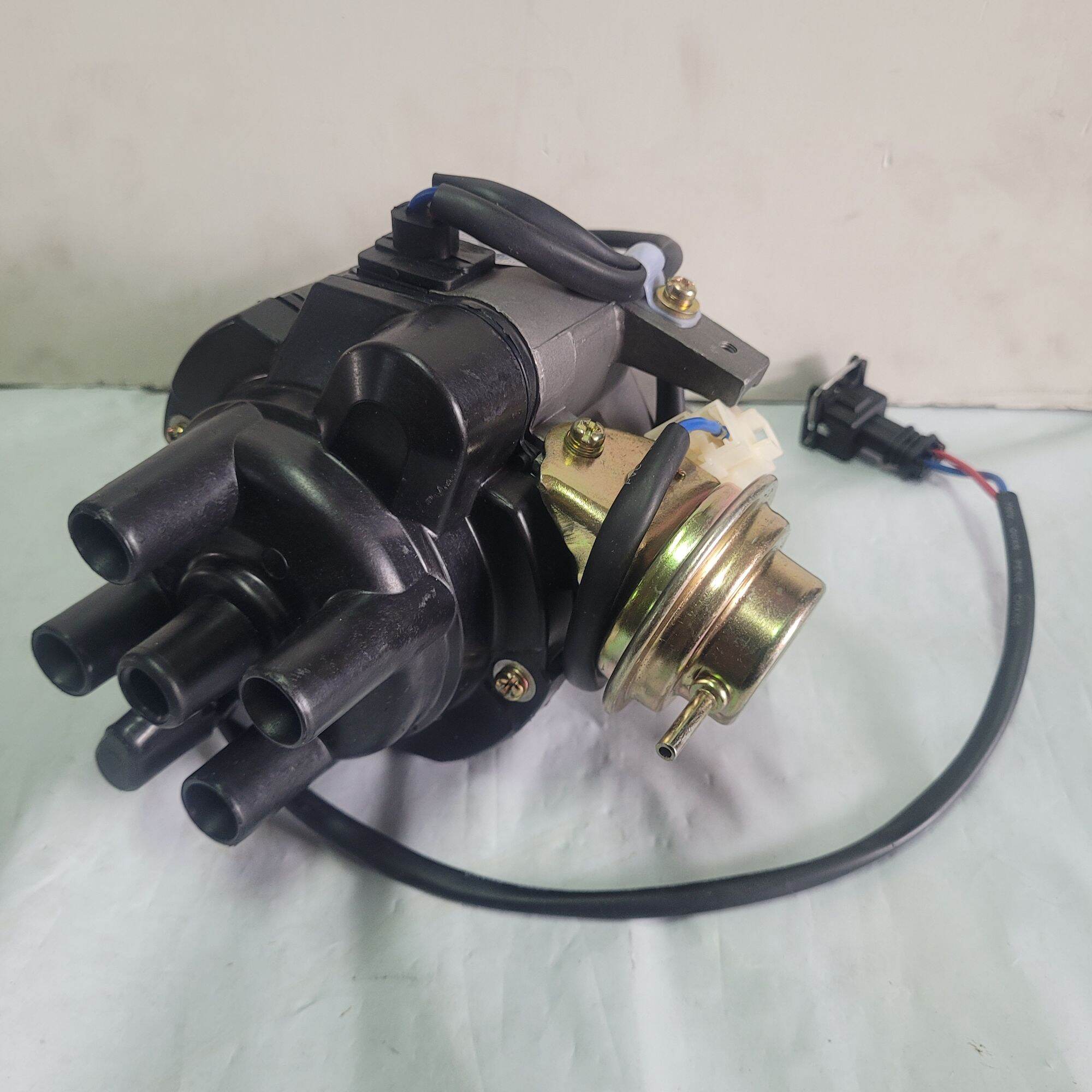 Good Quality Proton Saga 12V, Iswara, Wira Carburettor Distributor with ...
