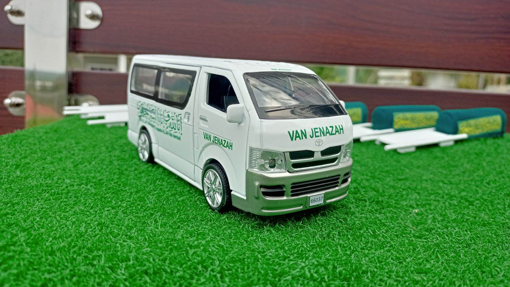 Van jenazah toyota hiace 1:32 replika/diecast | Lazada