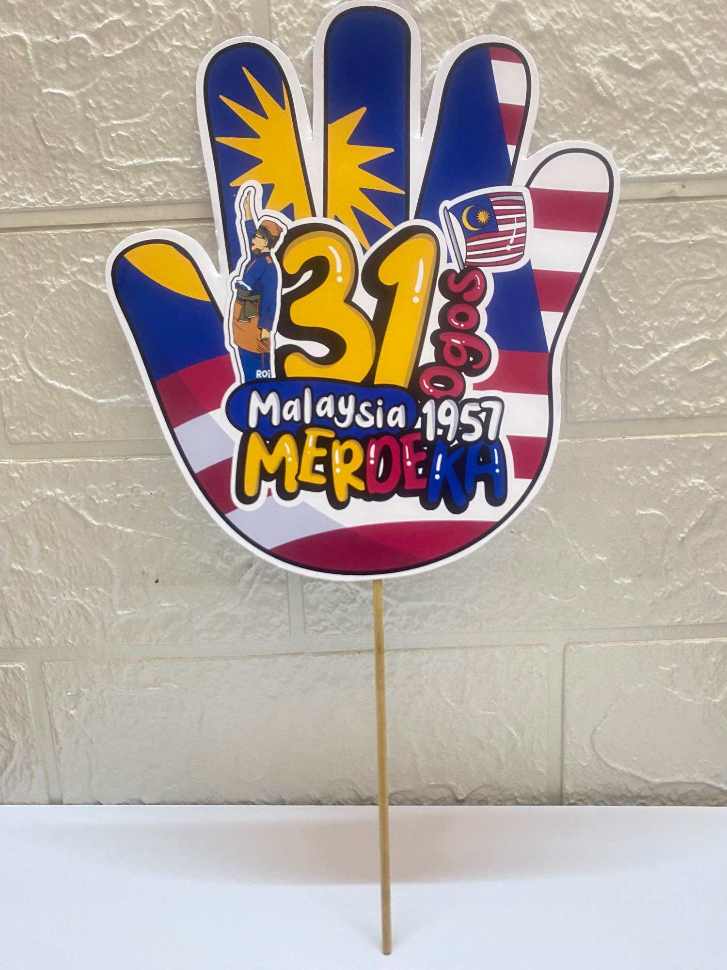 Tangan Merdeka / Lambaian Merdeka 2024 (props merdeka) | Lazada