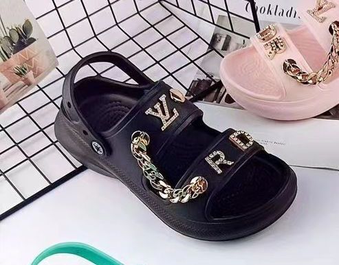 *Ready stock*sandal wedges raya latest design/sandal harimau/seliper ...