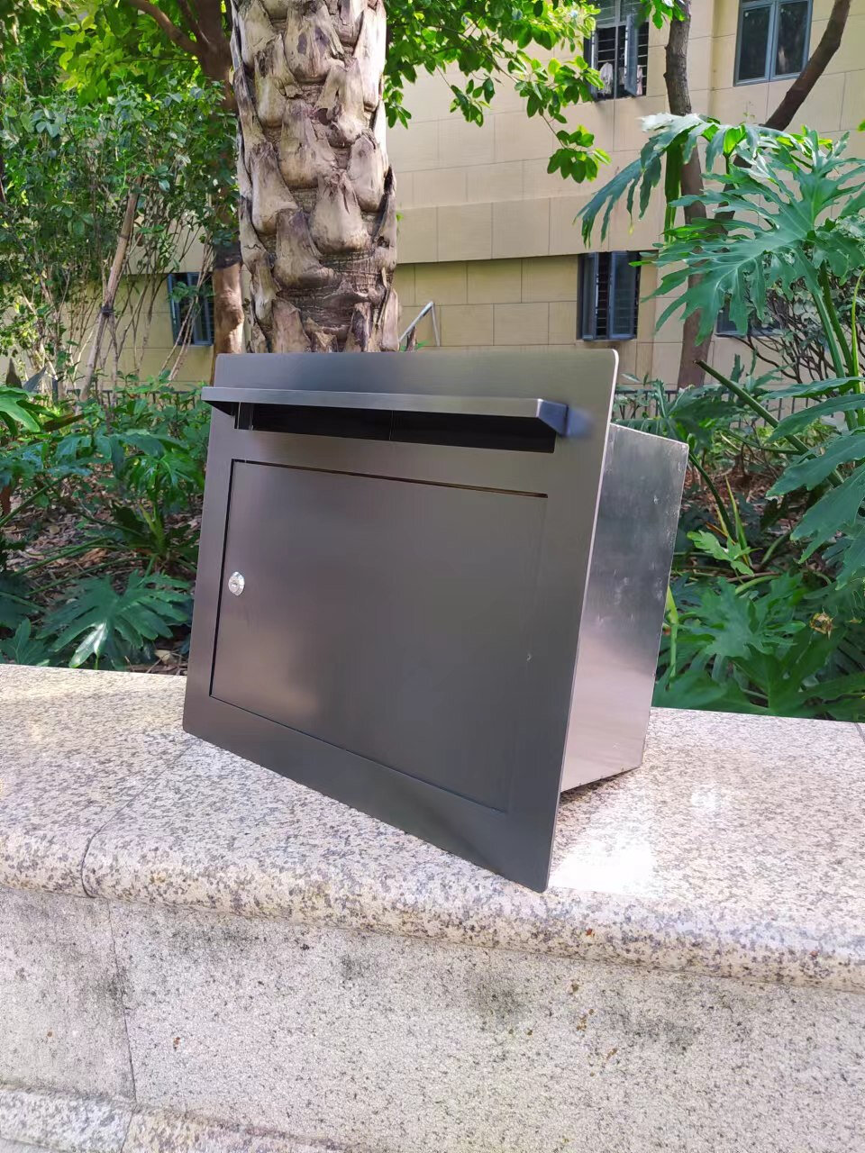 Embedded Outdoor Wall Mailbox Villa Entrance Mailbox Milk Delivery Box ...