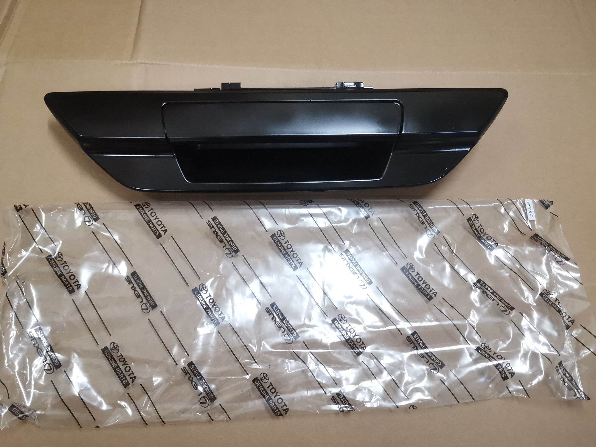 ORIGINAL TOYOTA HILUX REVO GUN125 REAR BONNET HANDLE, REAR BOOT HANDLE ...
