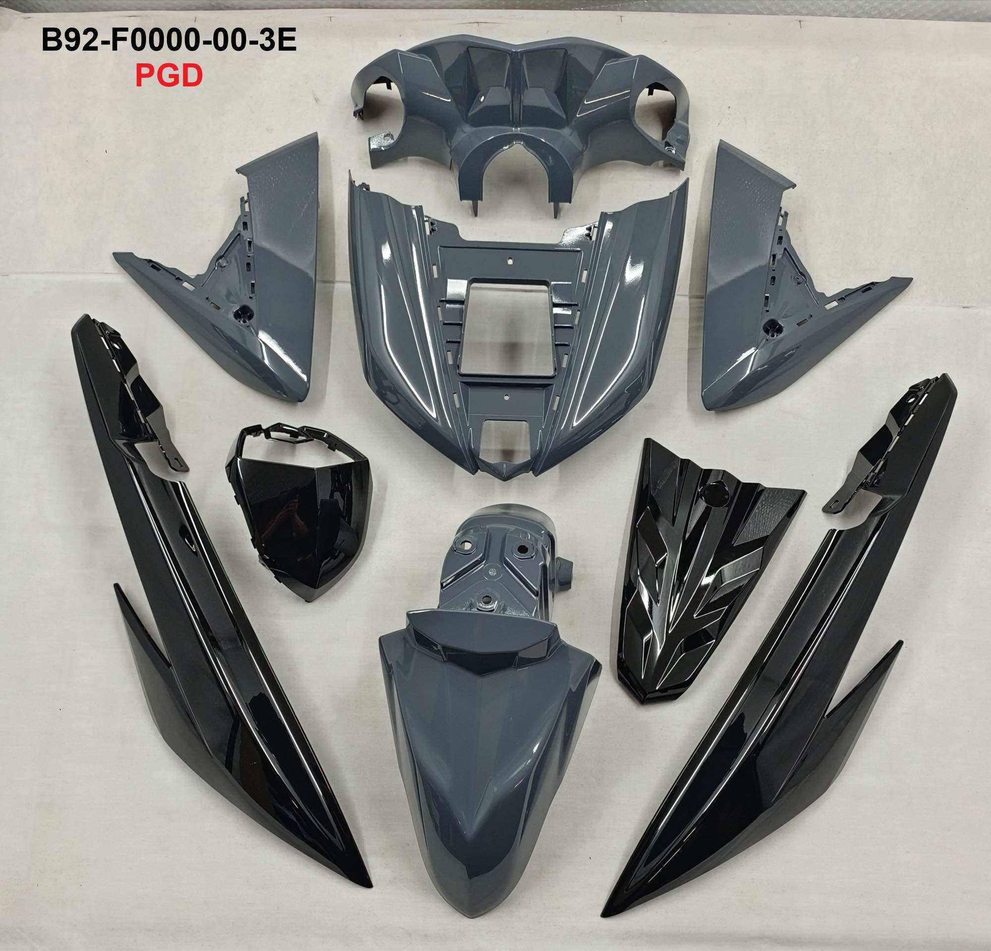 YAMAHA AVANTIZ BODY COVER SET ORIGINAL HLY B92-F0000-00 GREY CS6 CM6 ...