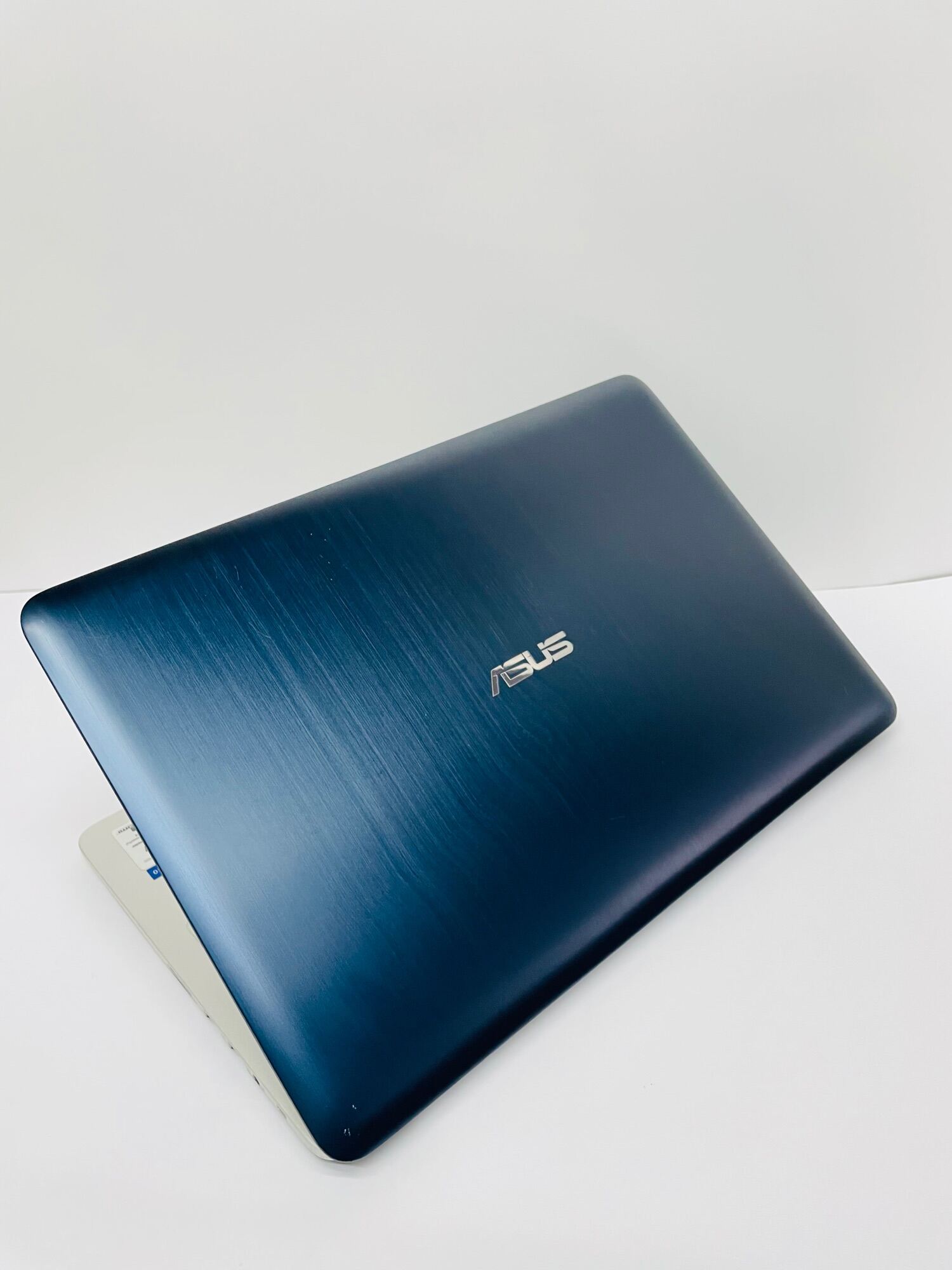 Gaming Laptop Asus Core i5 with GTX Graphic 950M # Ram 8GB # SSD 256GB ...